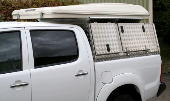 OverLand Canopy complete with Tent | Overland Canopies | Canopies ...